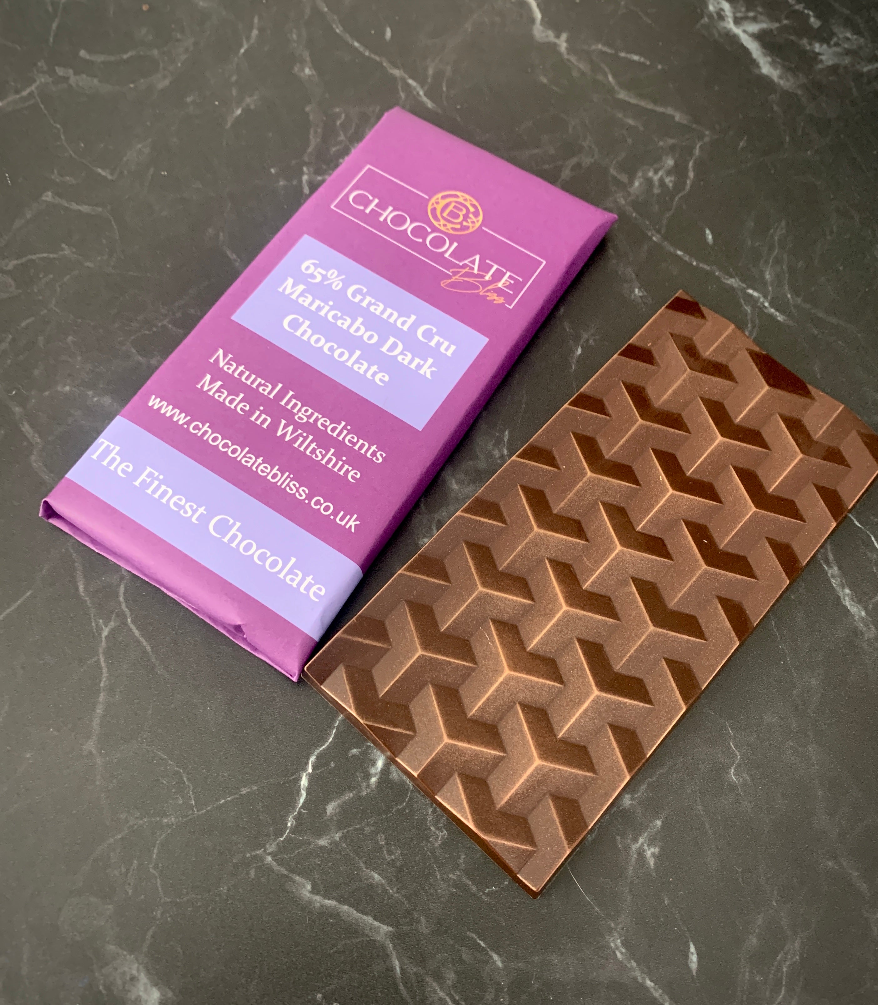 82% Single Estate Dark chocolate Tablet – chocolate bliss